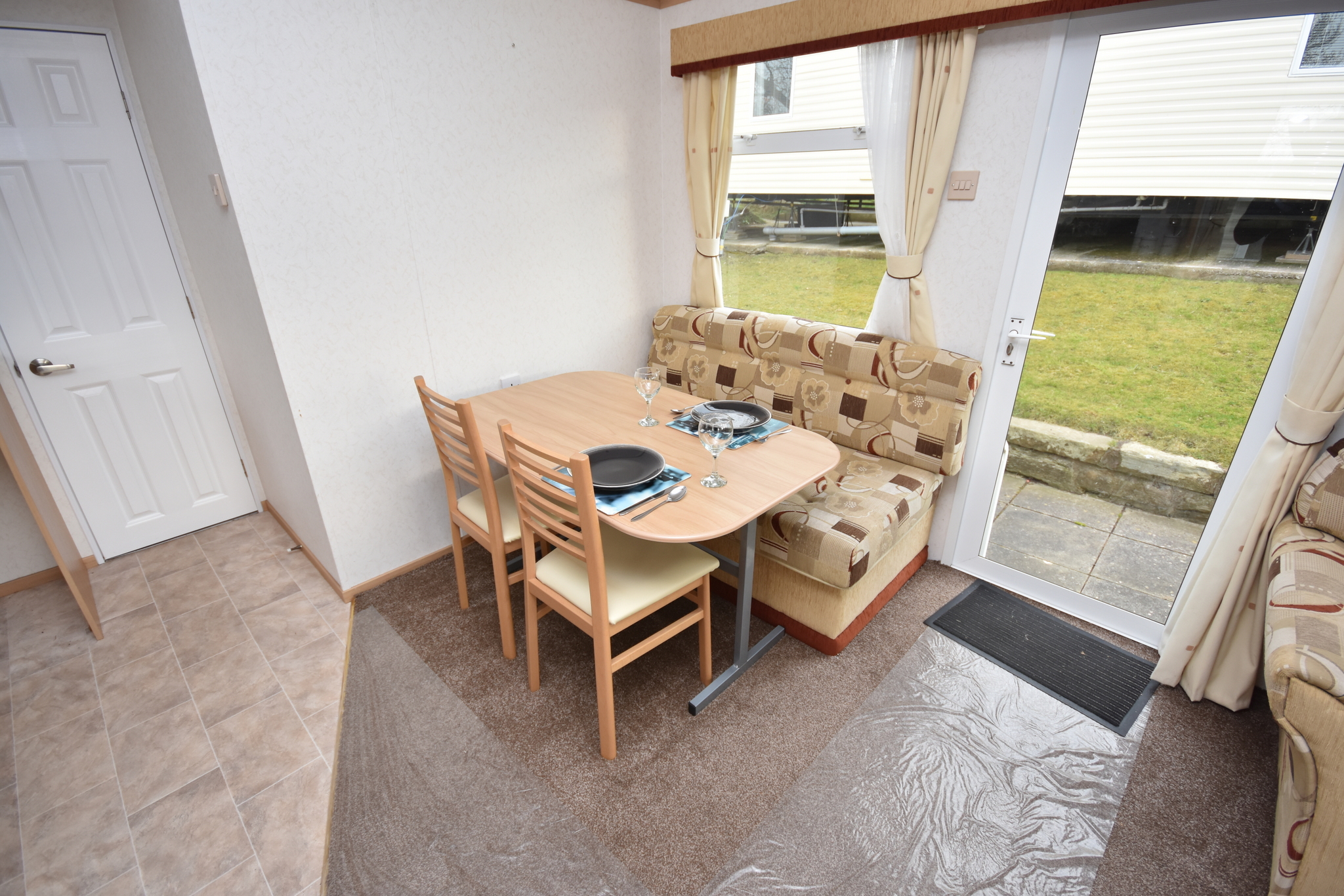 Carnaby Henley - Tree Tops Caravan Park